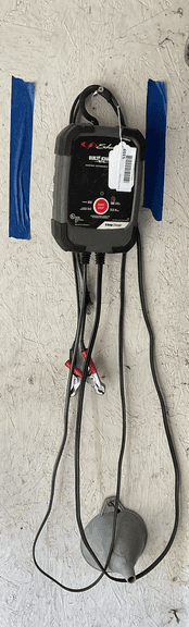 8 amp battery charger - Hurley Real Estate & Auctions