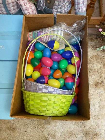Easter decor - Hurley Real Estate & Auctions
