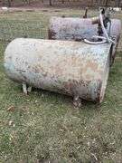 Fuel tank with hand crank - Hurley Real Estate & Auctions