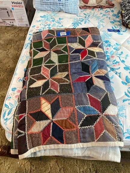 Knotted crazy quilt comforter - Hurley Real Estate & Auctions