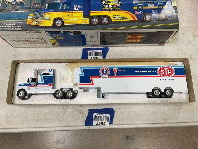 43 Richard Petty STP race team hauler in box - Hurley Real Estate ...