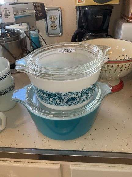 Vintage Pyrex Horizon Blue baking dishes and lids - Hurley Real Estate ...