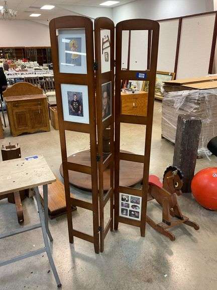 3-panel photo frame room divider screen - Hurley Real Estate & Auctions
