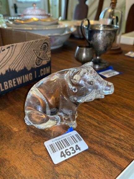 Princess House crystal pig figurine - Hurley Real Estate & Auctions