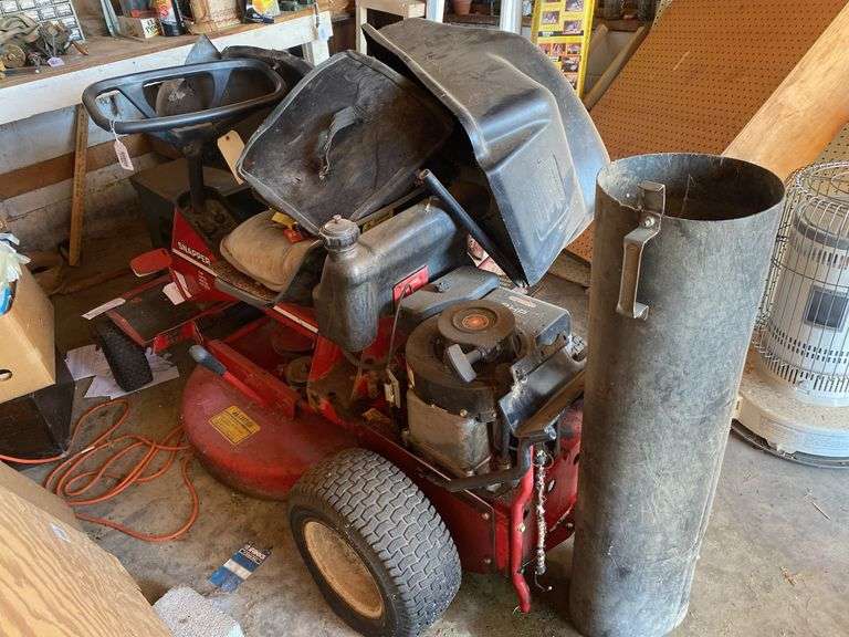 Snapper riding mower 8hp, 5-speed - Hurley Real Estate & Auctions