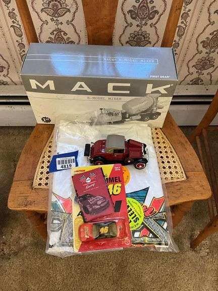 Model Mack Truck in box, model cars, Devin Friese t-shirt - Hurley Real ...