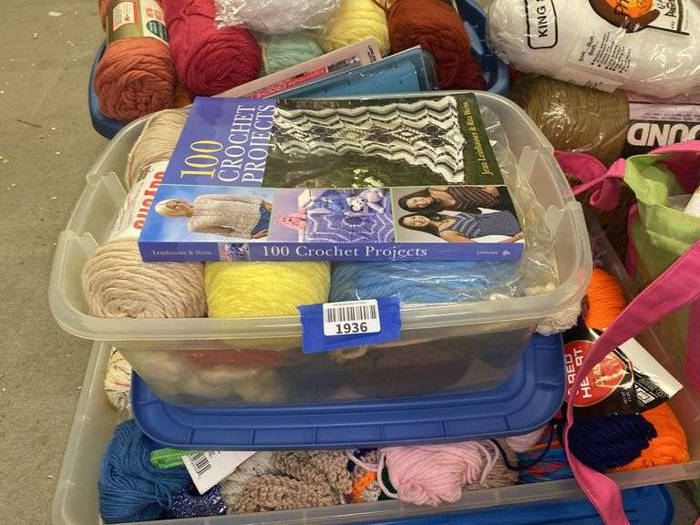 Yarn lot - Hurley Real Estate & Auctions