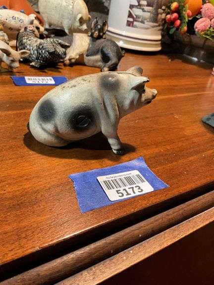 Cast iron seated pig bank - Hurley Real Estate & Auctions