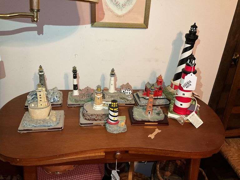 Collection of lighthouse models - Hurley Real Estate & Auctions