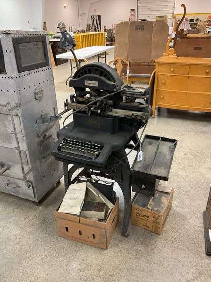 Vintage Graphotype/Addressograph machine model: 6383, w/ accessories ...
