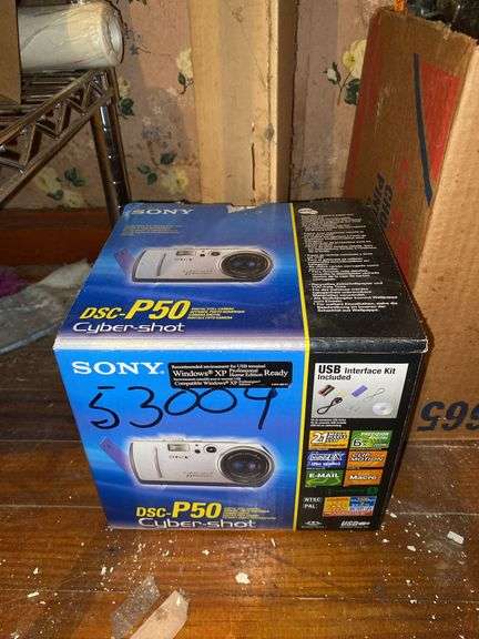 Sony DSC-P50 digital camera in box, projection screen, misc - Hurley ...