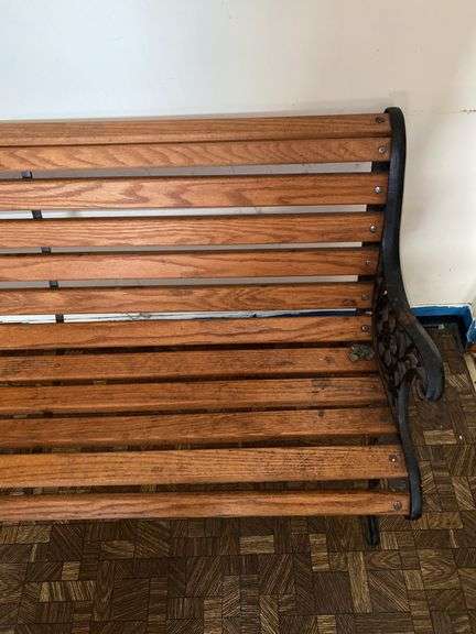 Oak park bench 49x23x27 - Hurley Real Estate & Auctions