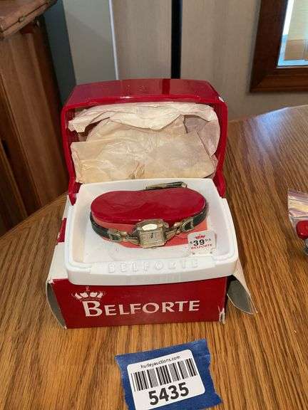 Vintage 1959 Belforte ladies wrist watch in original case and box ...