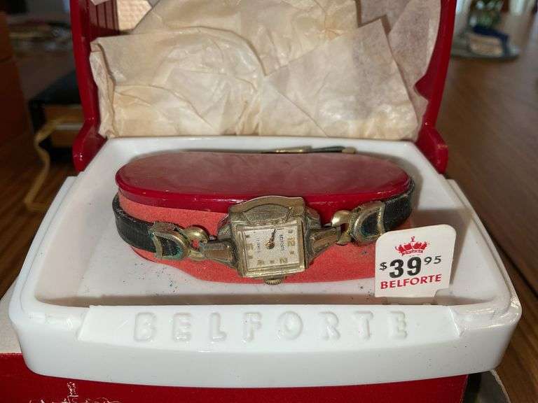 Vintage 1959 Belforte ladies wrist watch in original case and box ...