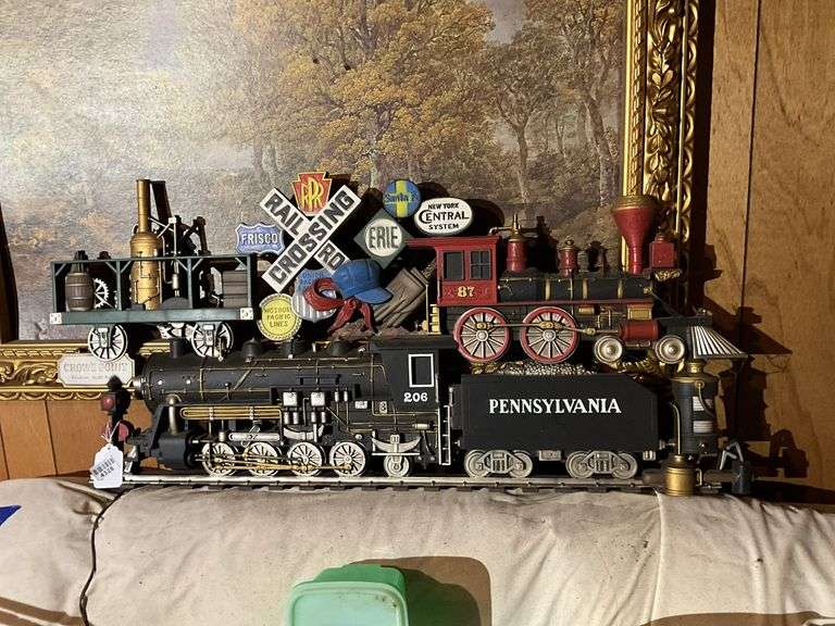 PRR Pennsylvania Railroad wall plaque - Hurley Real Estate & Auctions