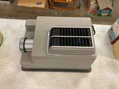 Vintage Keystone slide projector - Hurley Real Estate & Auctions