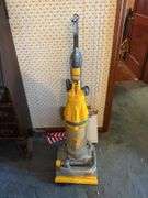 Dyson root cyclone upright vacuum - Hurley Real Estate & Auctions