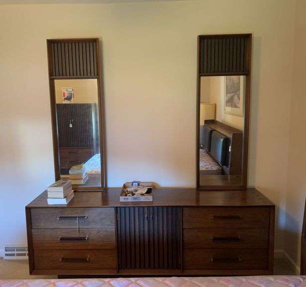Lane MCM mid-century modern dresser w/ twin attached mirrors - no ...