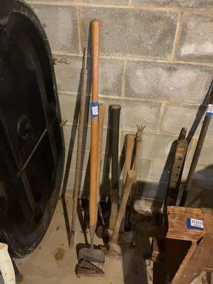 Axes, sledge hammer, wedges, misc tools - Hurley Real Estate & Auctions