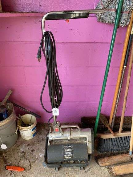 Racine carpet cleaner - Hurley Real Estate & Auctions