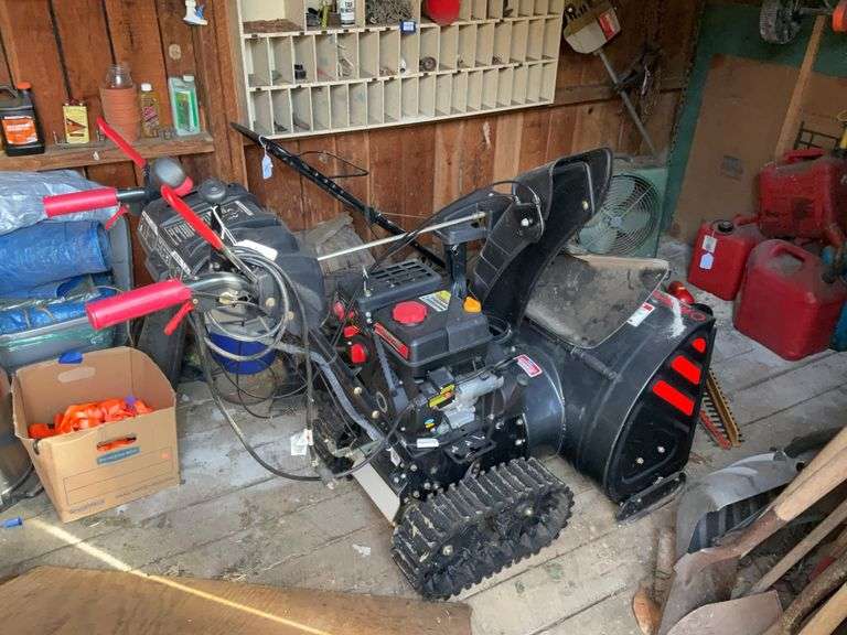 Troy-Bilt Storm Tracker 2690XP snow thrower - Hurley Real Estate & Auctions
