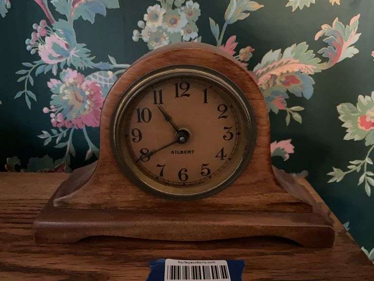 Gilbert tambour desk clock - Hurley Real Estate & Auctions
