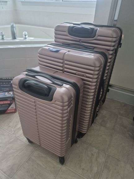 Skyline hard luggage set - Hurley Real Estate & Auctions