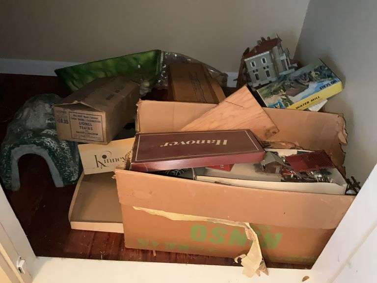 Contents of closet floor: train layout buildings and accessories ...
