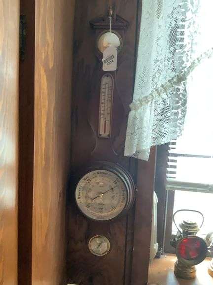 Banjo barometer - Hurley Real Estate & Auctions