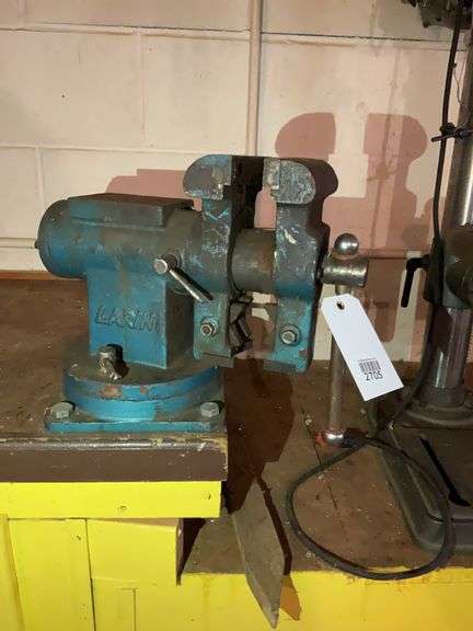 Larin bench vise, BRING TOOLS FOR REMOVAL - Hurley Real Estate & Auctions