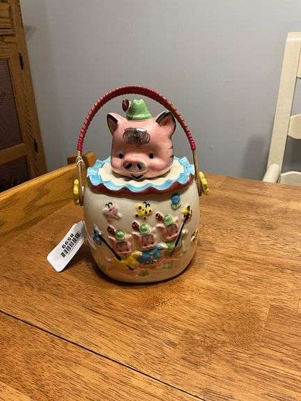 Vintage Lipper & Mann Three Little Pigs cookie jar - Hurley Real Estate ...