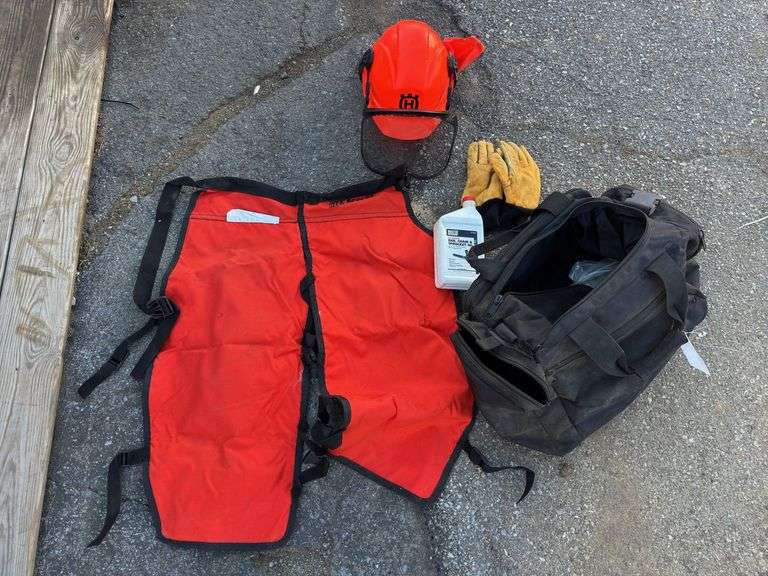 Husqvarna chainsaw safety helmet, Echo chaps, gloves, bar, chain and ...