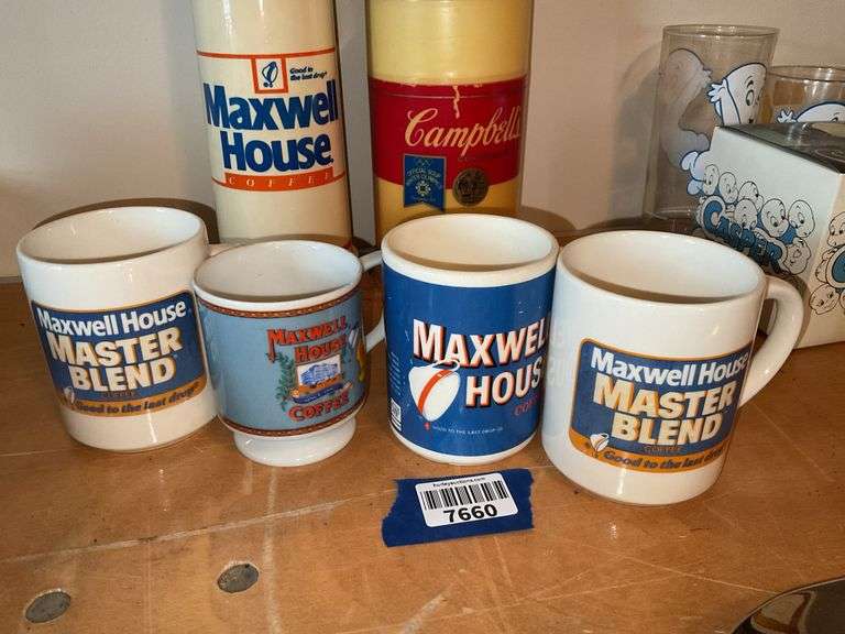 Thermoses and mugs including Maxwell House coffee, and Campbell's soup ...