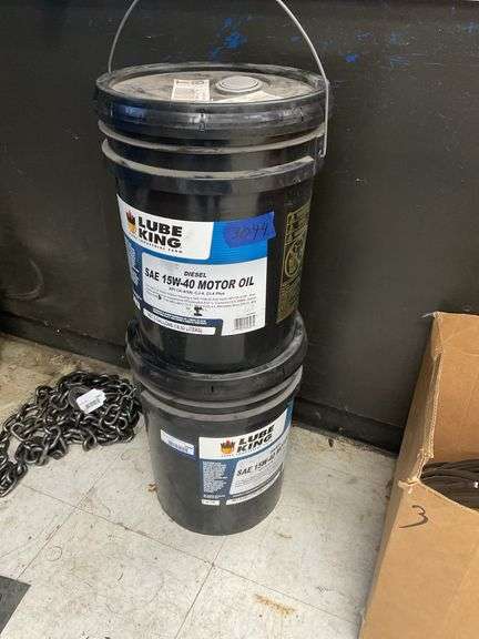 (2) 5 gallon pails 15w40 diesel engine oil new, by the pc. take two ...