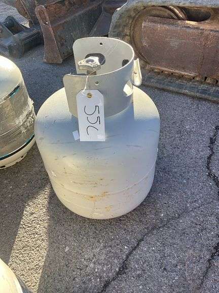 20 lb propane tank - Hurley Real Estate & Auctions