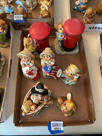 Pendelfin collection bunny figurines - Hurley Real Estate & Auctions
