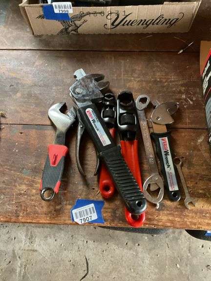 Industrial Versa Wrenches and assorted wrenches - Hurley Real Estate ...