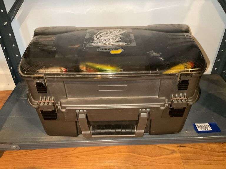 Tackle box and lures - Hurley Real Estate & Auctions