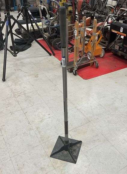 Truper 10"x10" tamper - Hurley Real Estate & Auctions