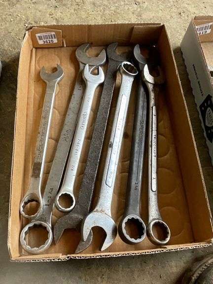 Box of wrenches - Hurley Real Estate & Auctions
