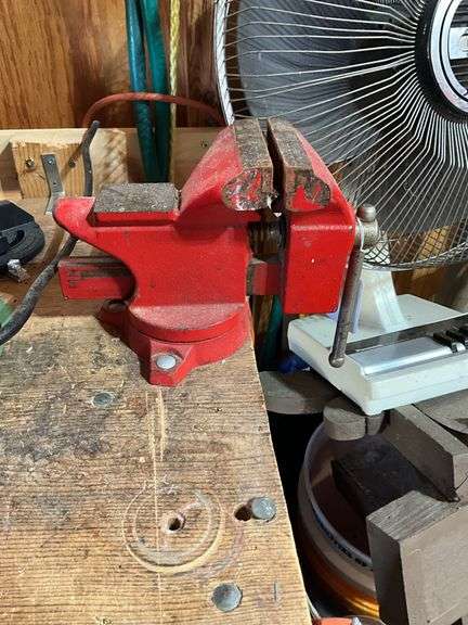 Vise - bring tools for removal - Hurley Real Estate & Auctions