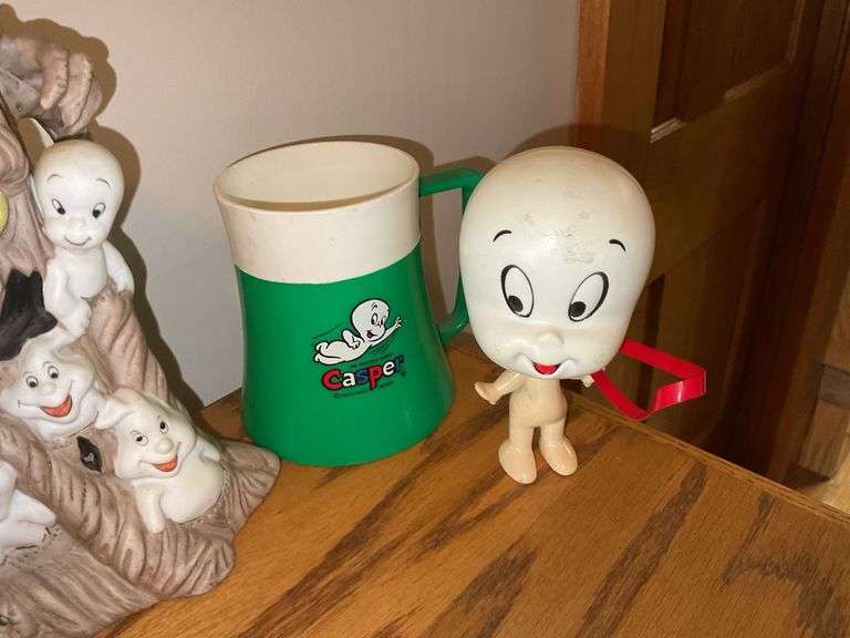 Casper the Ghost collectibles lot including Hallween costume and treat ...