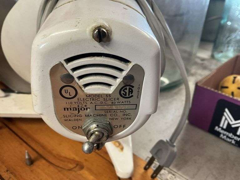 Major electric slicer model: 55 - Hurley Real Estate & Auctions