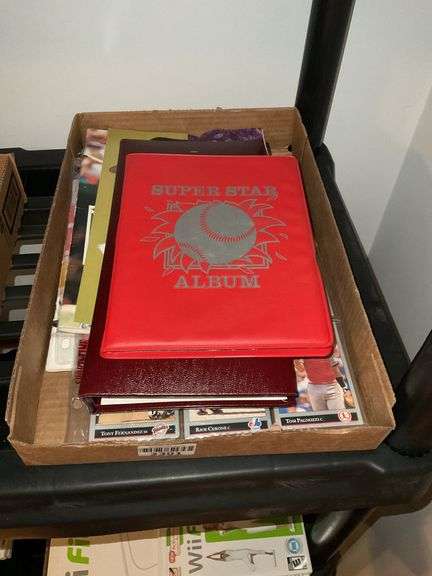 Baseball sports trading cards and albums - Hurley Real Estate & Auctions