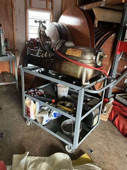 Ridgid 535 Pipe Threading Machine on cart with attachments - Hurley ...