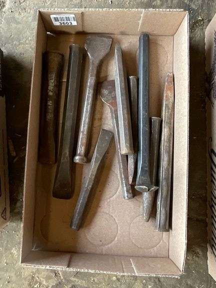 Box of chisels - Hurley Real Estate & Auctions