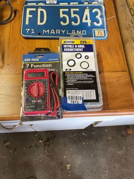 Multimeter in package, O-ring assortment, brass set up bars - Hurley ...