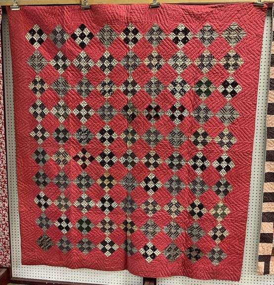 Nine Patch patchwork quilt 76”x85” - Hurley Real Estate & Auctions