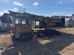 Warner and Swasey Gradall G-600 model M8560 excavator. Has been sitting ...