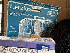 Box fan, window fan, table fan - Hurley Real Estate & Auctions